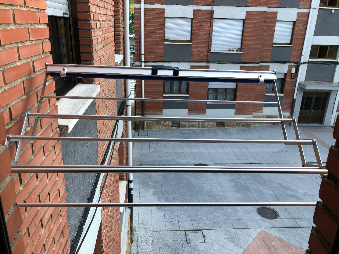 Tendedero Extensible con Toldo FLEXOMATIC - SOLINEXT TOLDOS